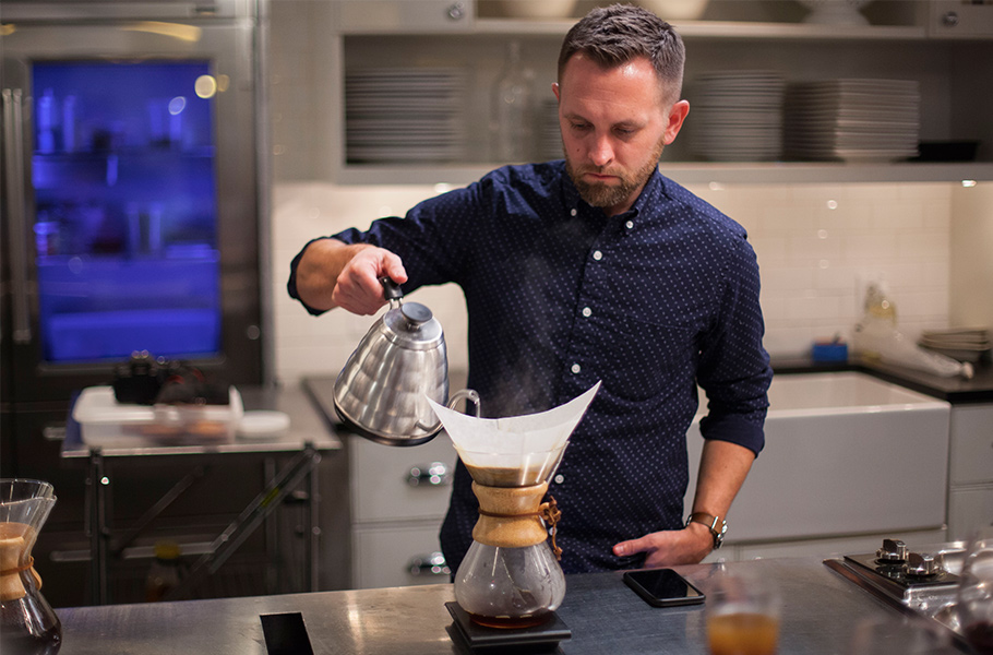 Restaurant Sneak Peek: Bloomsday Cafe with Zach Morris, Kelsey Bush and ...